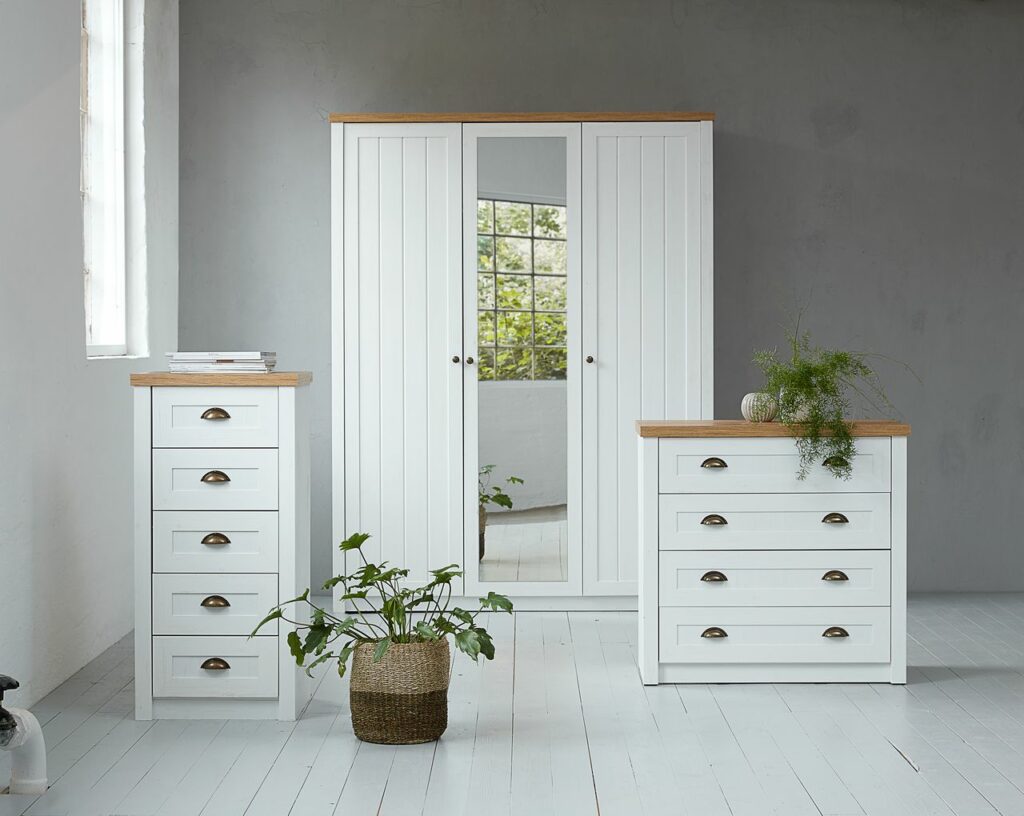 Wardrobe MARKSKEL 112x210 white/oak - JYSK