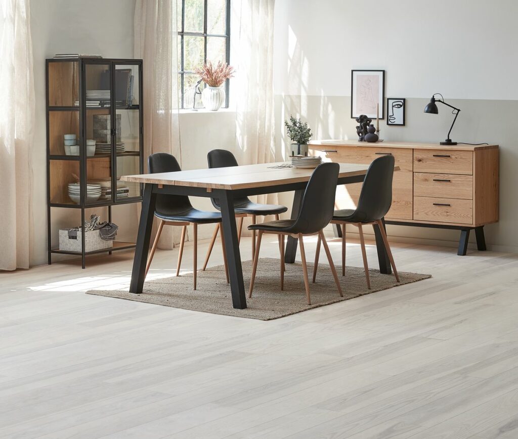 Sideboard SANDBY 2 drs.+ 3 drawers natural oak/black - JYSK