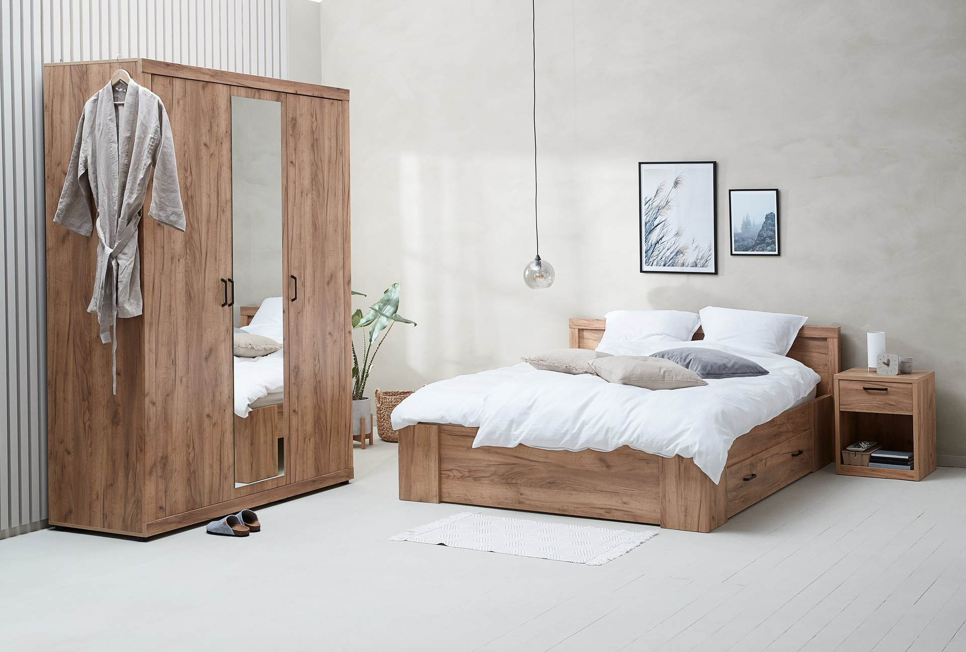 Brilliant storage solutions for small spaces - JYSK