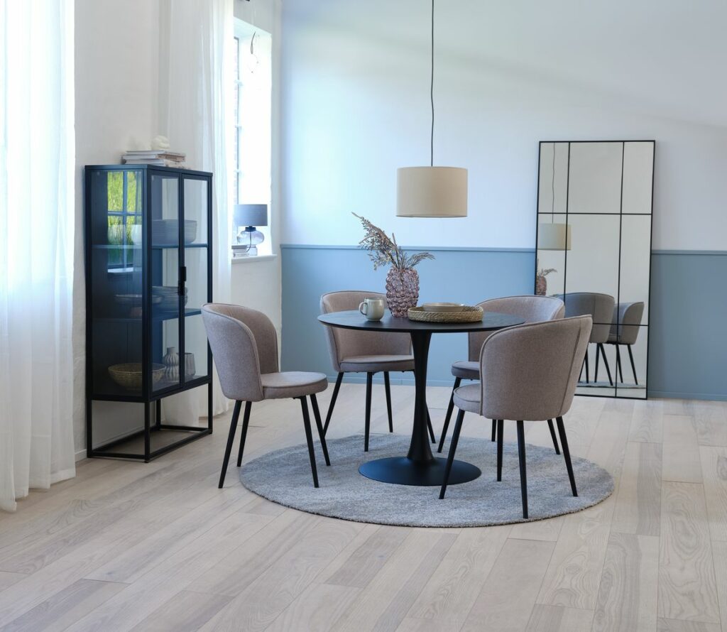 Mirror STUDSTRUP 80x180 black - JYSK