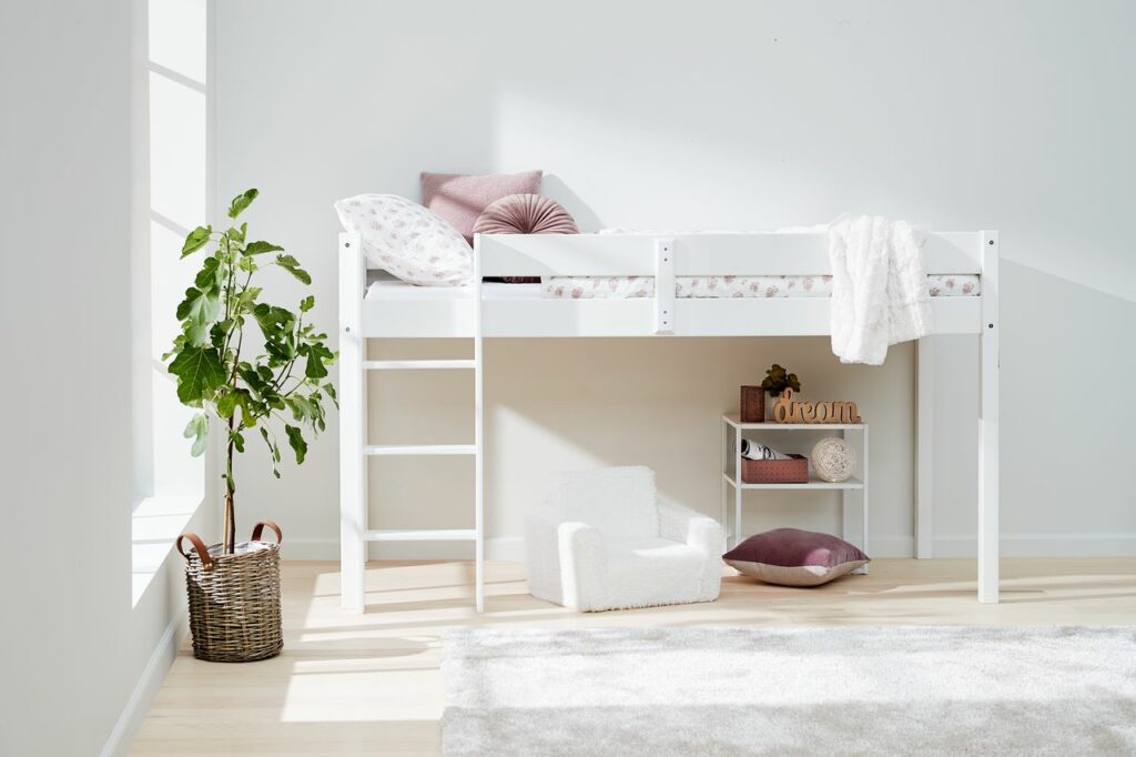 Low loft bed VESTERVIG 90x200 white - JYSK