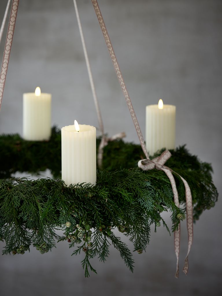 Candle ODEN D.8xH15cm white w/LED - JYSK