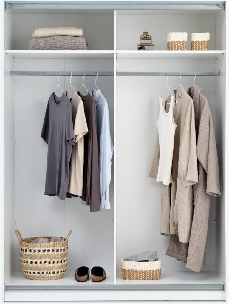 Wardrobe RABERG 150x200 white - JYSK