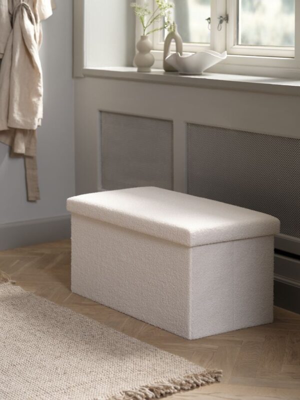 Pouffe NYSTED 76x38 w/storage off-white teddy - JYSK